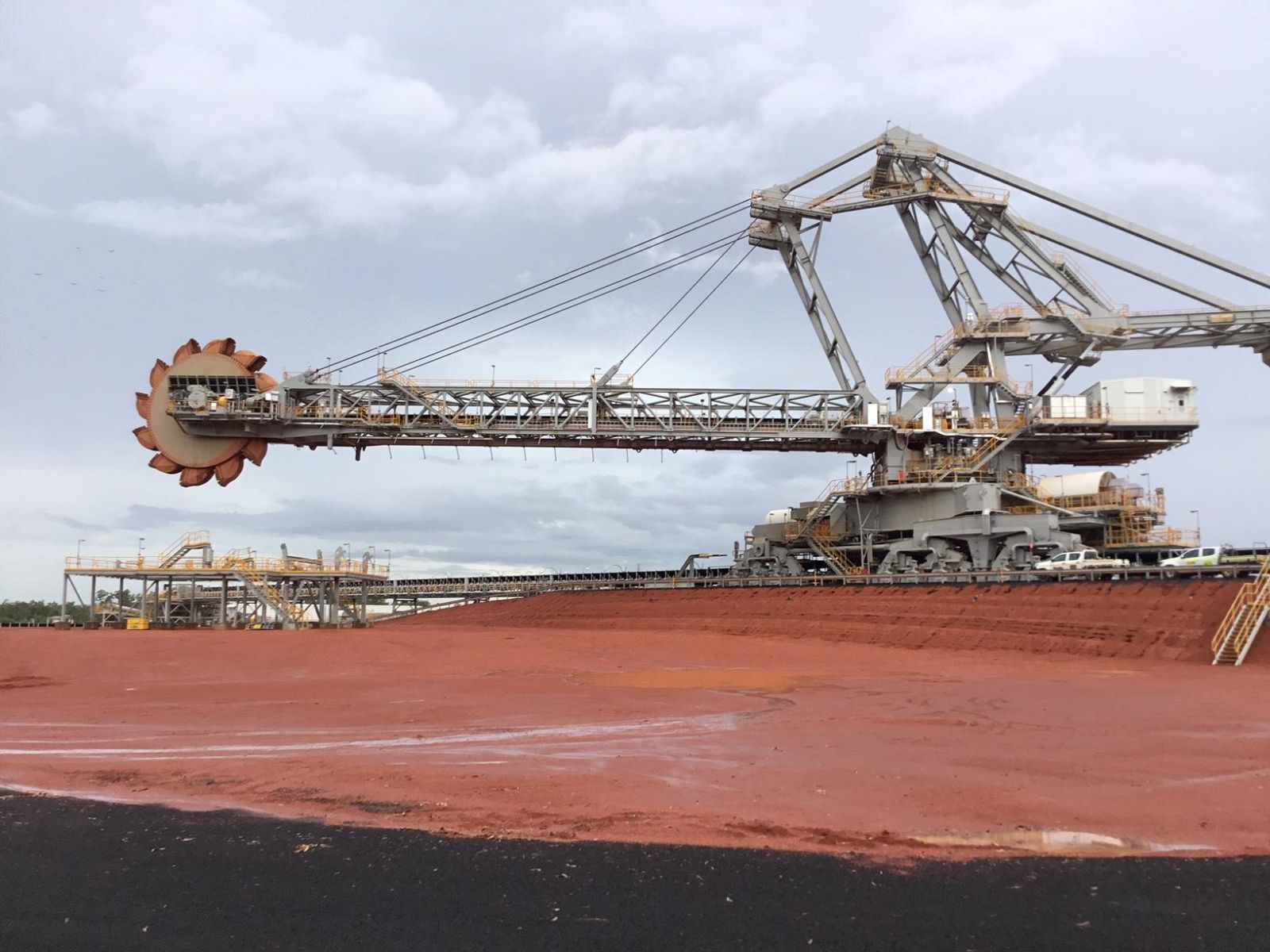 Amrun Project - Material Handling Infrastructure